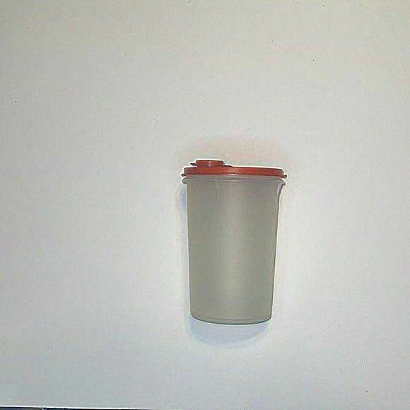 Tupperware | Kitchen | Vintage Sheer Tupperware 327 Handolier Pitcher W ...